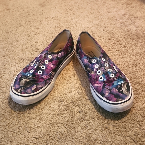 Vans | Shoes | Vans Authentic Digi Floral Multi True White | Poshmark